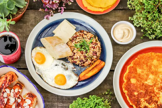 Los 20 mejores restaurantes de Costa Rica: ¡los mejores lugares para ...